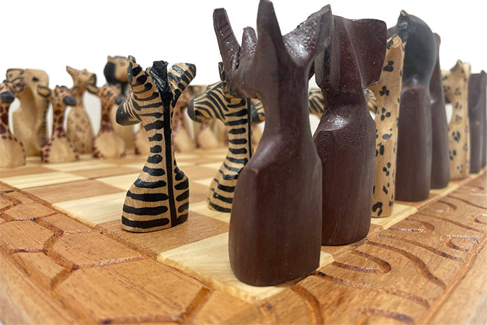 SAFARI CHESS – GiraffeManorShop