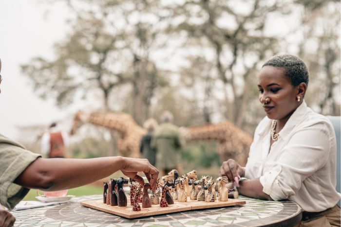 SAFARI CHESS – GiraffeManorShop