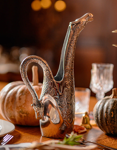 GIRAFFE PITCHER – GiraffeManorShop