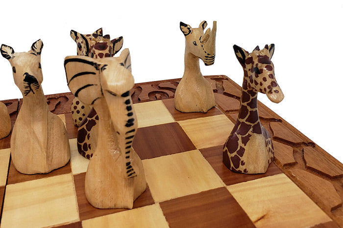 SAFARI CHESS – GiraffeManorShop